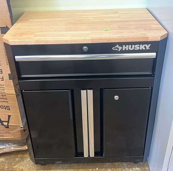 Husky Metal Tool Cabinet with Wood work top 18.5”x28”x 33” - Metzger ...