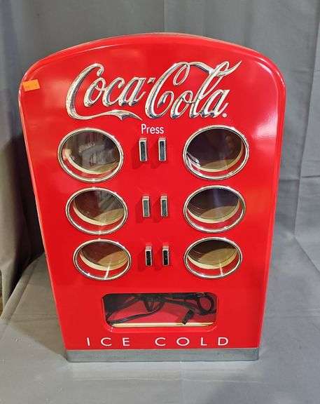 Personal Coca-Cola Pop Machine Model DR 1C - Metzger Property Services, LLC
