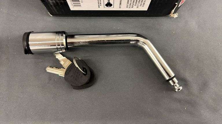 Pro Class Heavy Duty High Security Locking hitch insert pin with key ...