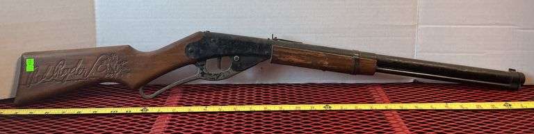 Red Ryder BB gun - some rust - Metzger Property Services, LLC