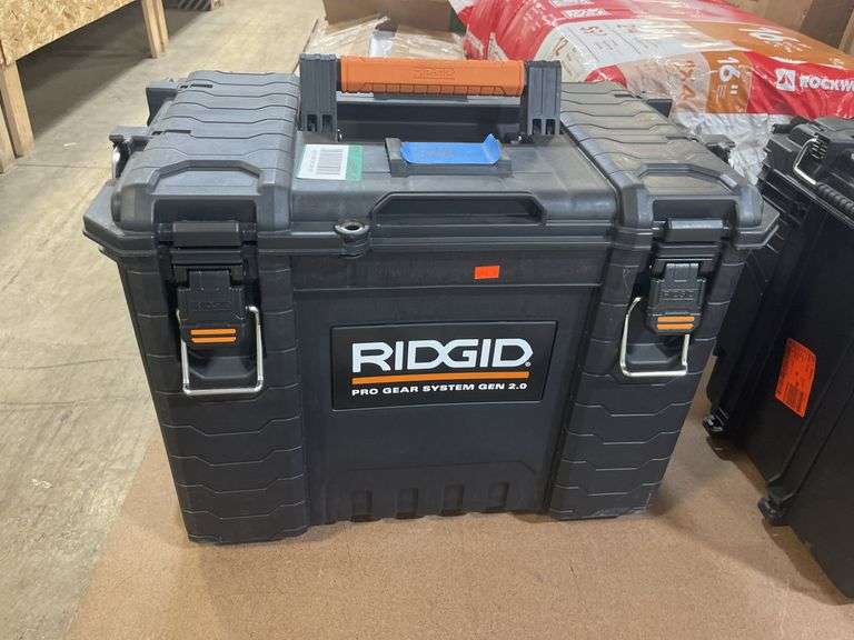 RIDGID Pro Gear System Gen 2.0 Stackable 25 in All Terrain Rolling Tool ...