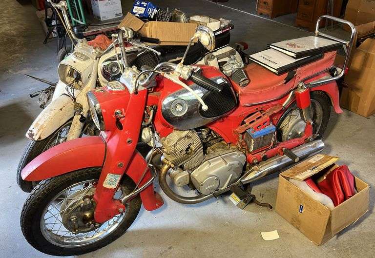 2 - Vintage Honda Dream 300 Motorcycles with extra engine and parts and ...