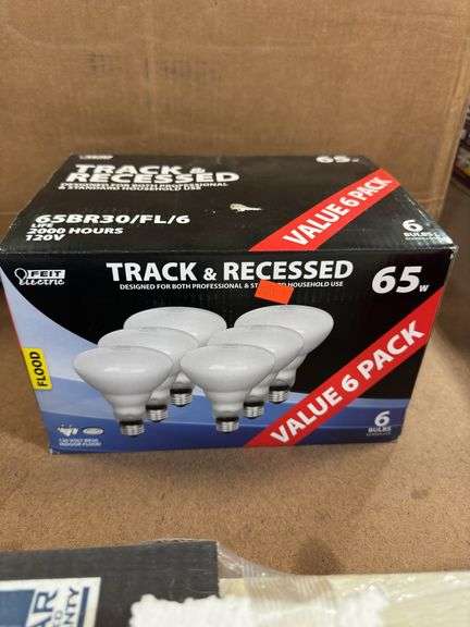 6- Fair electric track and recessed light bulbs 65w - Metzger Property ...