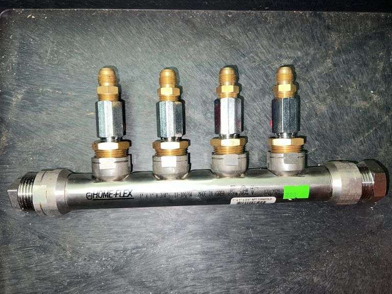 Home-Flex NPT Manifold 1”x1”x3/4” - Metzger Property Services, LLC