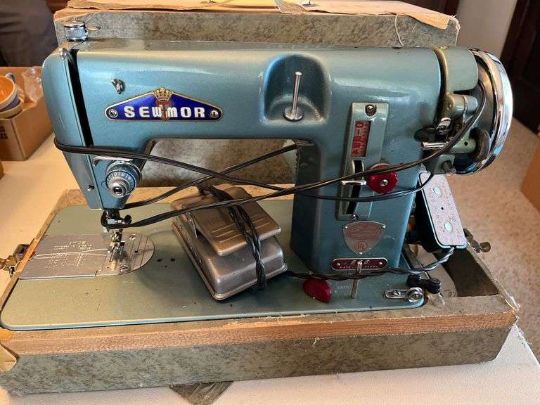 Sewmor 606 portable sewing machine - Metzger Property Services, LLC