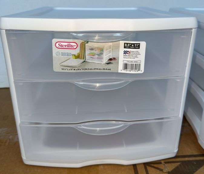 (4) Sterilite Clearview drawer units - Metzger Property Services, LLC