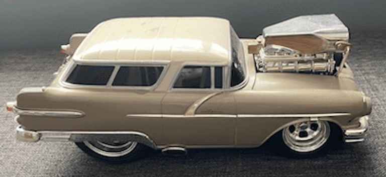 Heavy Animated Pontiac Safari Hot Rod - Metzger Property Services, LLC