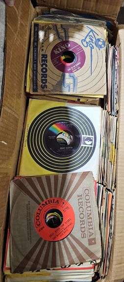 50+ 45 RPM Classic Country Vinyl Records Including Reno and Smiley, The ...