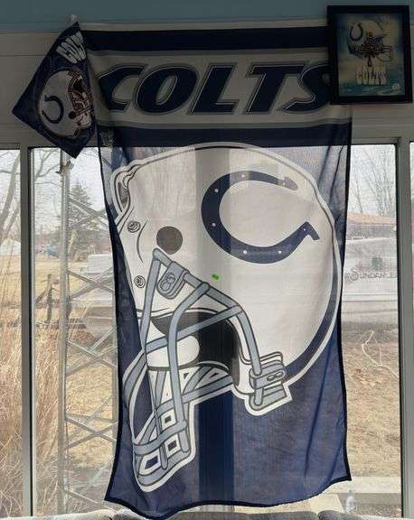 Indianapolis Colts memorabilia inc. clock, banner, flag - Metzger ...