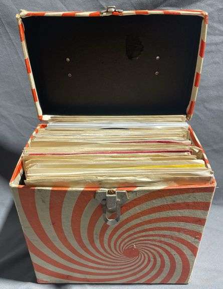 20+ 45 RPM vinyl records including Jimmy Boyd, Johnny Mathis, Betty ...