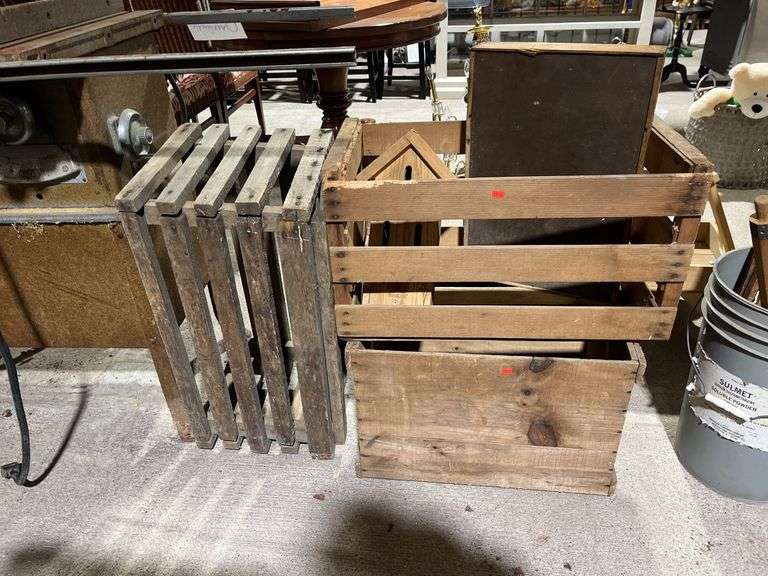 (3) Wood Crates 24.75"x14"x13.5", 14"x22"x14", 14"x13.25"x27" Wood ...