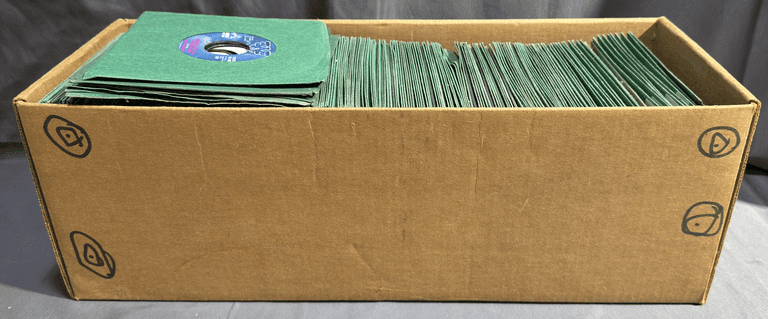 50+ 45 RPM Vinyl Records Inc. Gary Morris, Ronnie Milsap, Travis Tritt ...