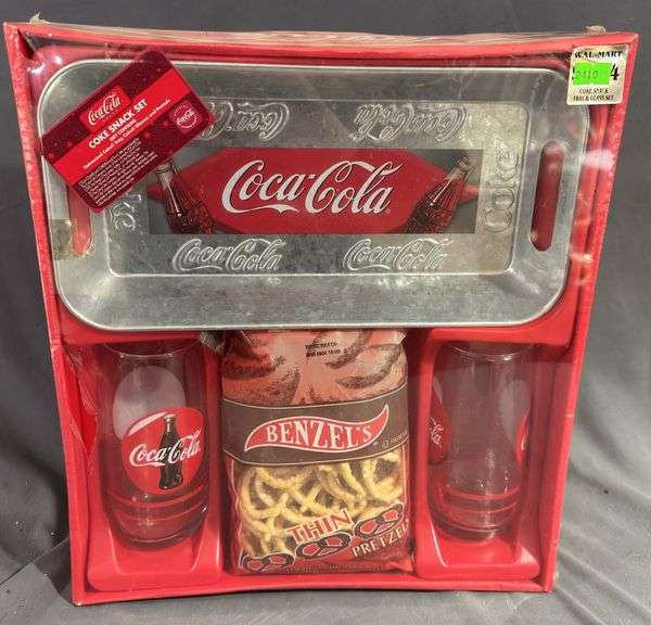 Coca-Cola Snack Set Inc. Galvanized Coke Tray, Coke Glasses and Benzel ...