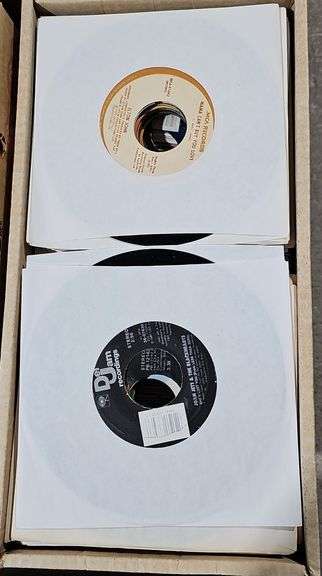 50+ 45 RPM Classic Country & Pop Vinyl Records Including Marvin Gaye ...
