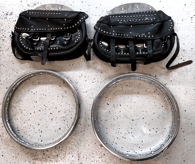 Harley Davidson Saddle Bags and Front & Rear Rims without Spokes 2 ...