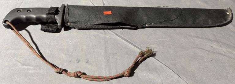 Machete with fabric case 18” blade - Metzger Property Services, LLC