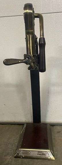 Vintners Commercial Wine Bottle Opener - Metzger Property Services, LLC