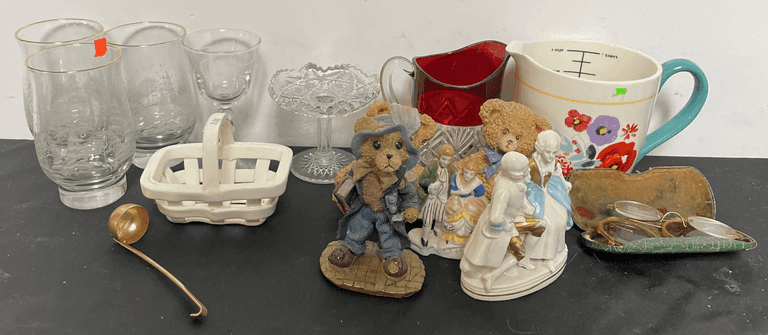 Figurines, Libbey glasses, Pioneer Woman measuring cup, Ruby flash ...