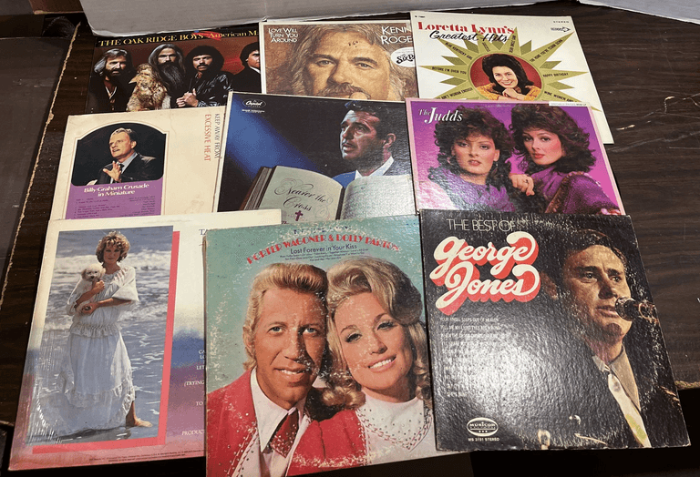 Record albums inc. one man chorus, Freddie hart, Bonnie&Clyde, Loretta ...