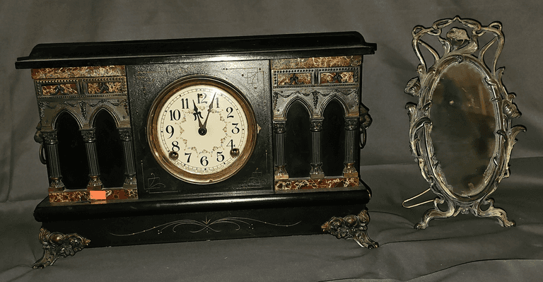 The Sessions Clock Co. Forestville Conn. USA Wood Shelf Clock 17x11 ...