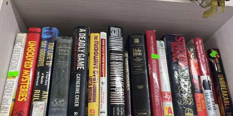 Book Assortment Inc. Stephen King, Dr. Phil & Catherine Crier - Metzger ...
