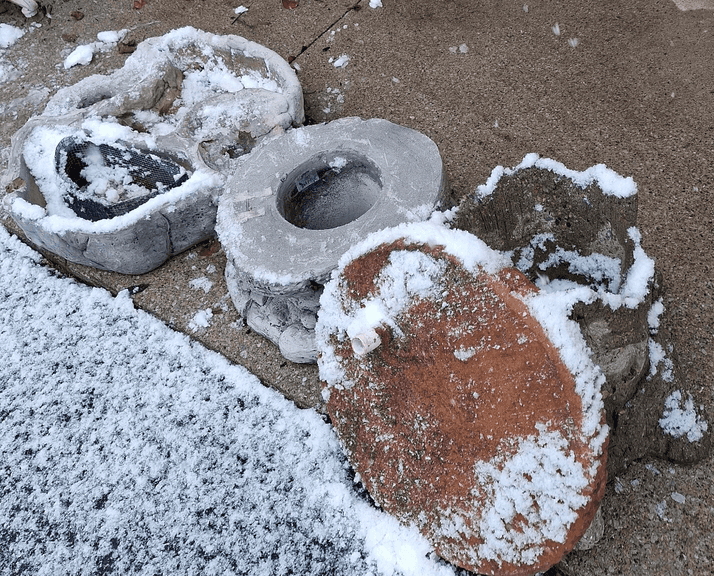 Resin and cement fountain structure parts and pieces - Metzger Property ...