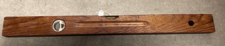 Wood level - Metzger Property Services, LLC