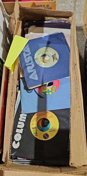 50+ 45 RPM Classic Rock Vinyl Records Including Frank Sinatra, Diana ...