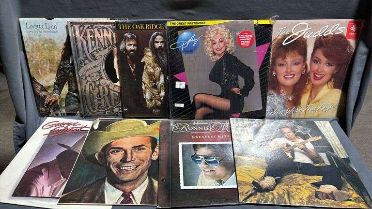 9 Country Vinyl Records - Metzger Property Services, LLC