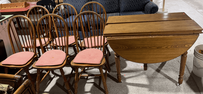Wood Table with Leaf Inserts 39"x32", (6) Wood Chairs 37"x17.5 ...