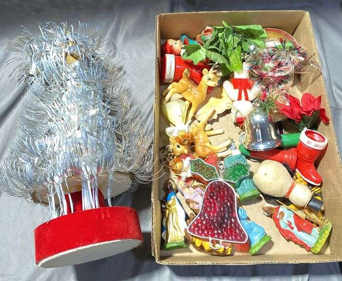Christmas Decoration Assortment Inc. Ornaments, Tree & Tabletop ...