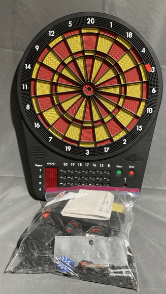 English Mark Darts Electronic Dart Board w/ Darts 21" x 16.5" - Metzger ...