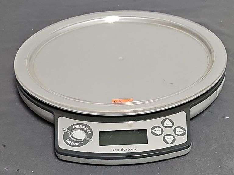 Brookstone Perfect Drink Smart Scale 9” - Metzger Property Services, LLC