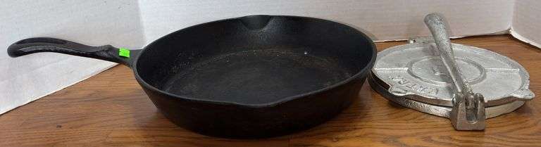 Keilen cast iron skillet 11 1/2” and cast iron tortilla press - Metzger ...