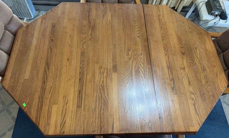 Octagonal Dining table 60x42x28 with 1 leaf and 4 chairs on casters ...