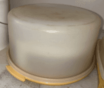 Tupperware containers, gallon jug & bucket for beer making - Metzger ...