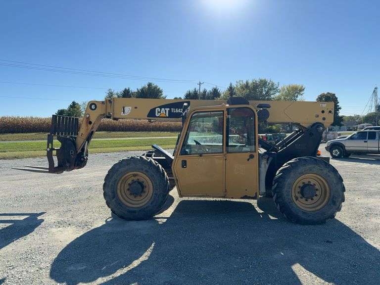 2009 CAT TL642 Diesel Telehandler, 6,600 LBS Lift Capacity, Rotating ...