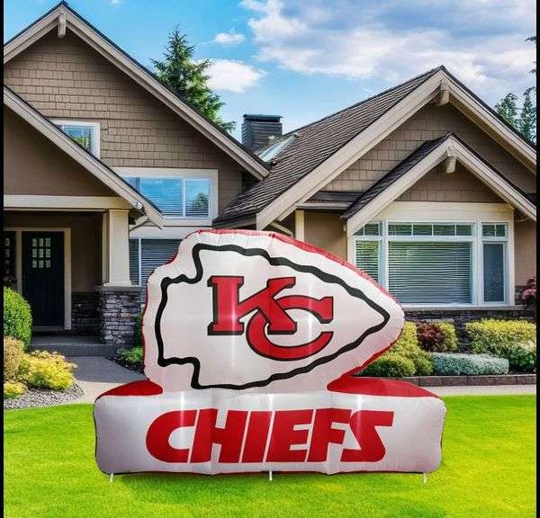 7×10 Ft Kansas City Chiefs Inflatable With Stakes and Tethers - Metzger ...