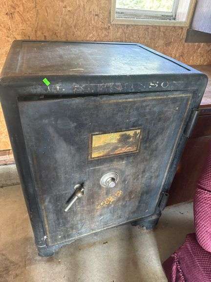 Mosler Safe Co. Steel Safe with combination, 45x27x32″ - Metzger ...