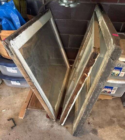 3 Window Frames with Paned and Solid Glass Panels - Metzger Property ...