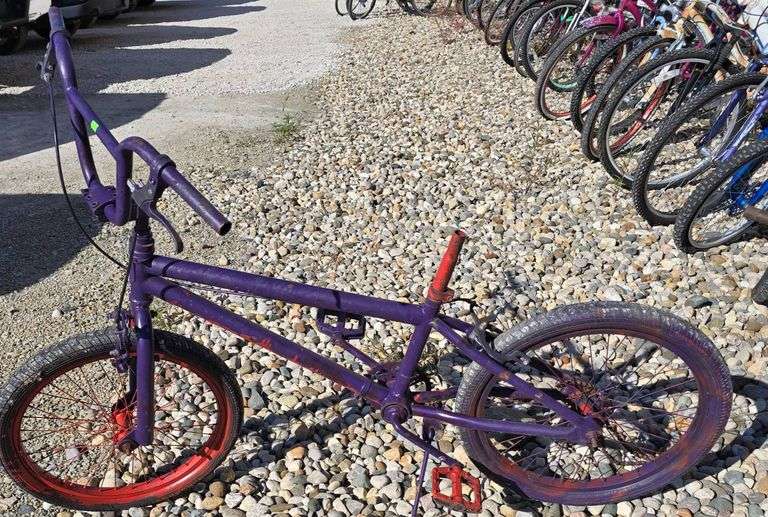 Purple Bicycle Frame with 19″ Tires and Chain Off - Metzger Property ...