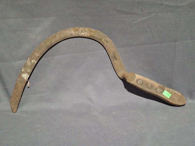 Wood Handled Sickle 17" (rust) - Metzger Property Services, LLC