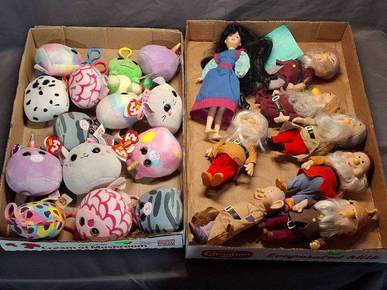 14 – TY Plush Keychains and 8 – Snow White-Themed Dolls 3″-9″ - Metzger ...