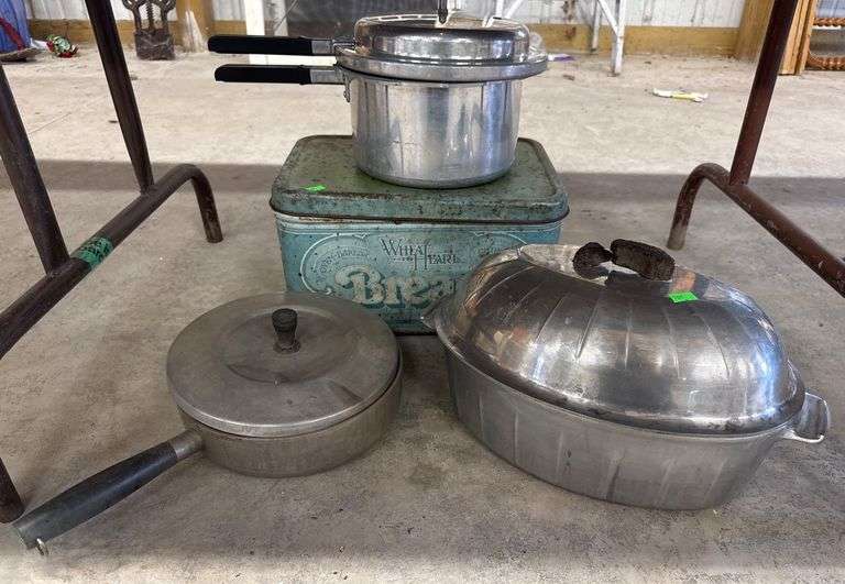 Aluminum Cookware Inc. Mirro-Matic and Household Institute Utensils ...