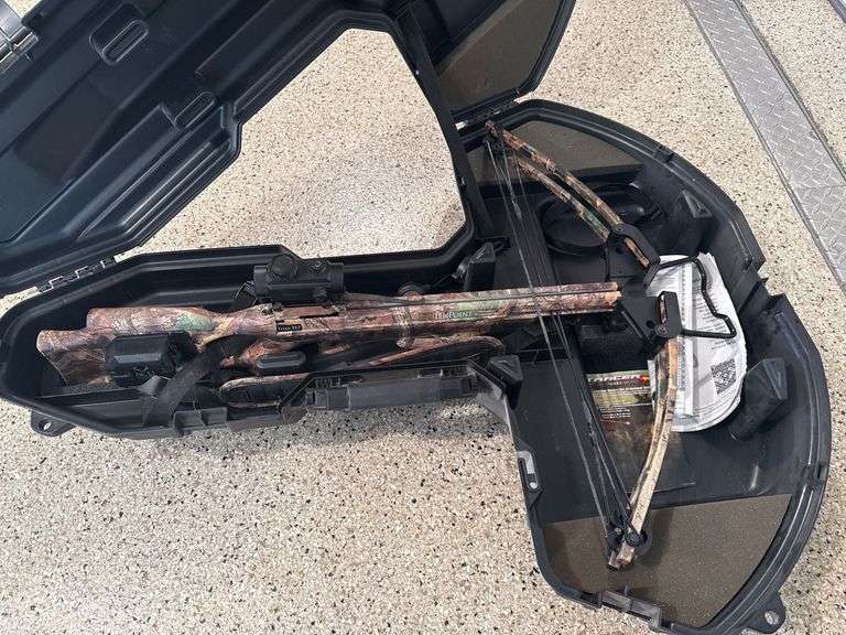 TenPoint Titan TL-7 Crossbow with Hard Case and Accessories - Metzger ...