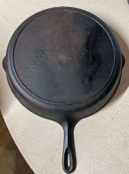 No. 12 Cast Iron Skillet with Handle and ‘Made in USA’ - Metzger ...