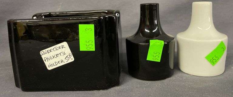 Hall China Sweetener Holder and 2 Miniature Bud Vases - Metzger ...