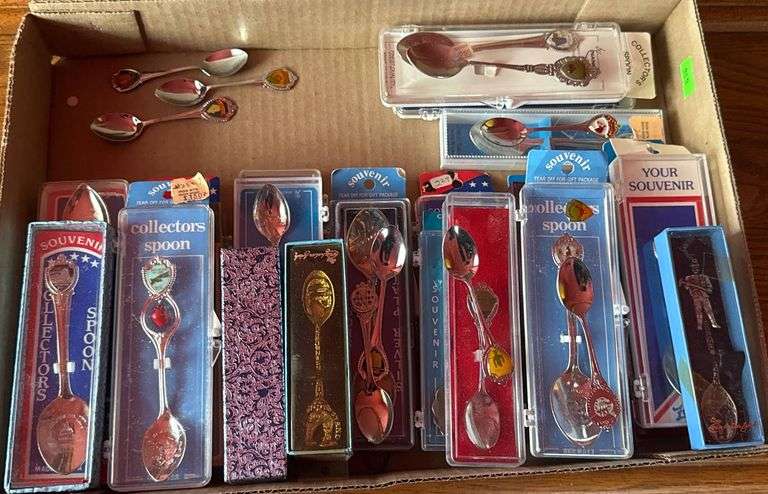 Collectors Spoons with Regional and Souvenir Theming, Approximately 40 ...