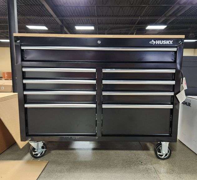 Husky rolling tool box 46″ W x 18″ D x 37″ H with wood top has keys has ...