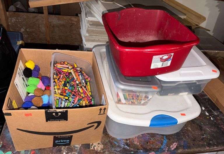 Craft Supplies, Organizing Totes & Flashlights - Metzger Property ...